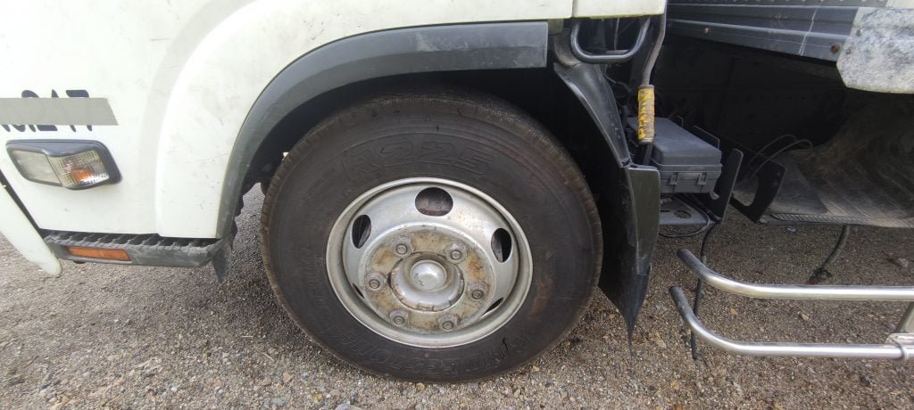 ISUZU ELF / CLOSE VAN / 4JJ1 / 14FT / 6STUDS / FRONT MOLYE – SUBIC ...