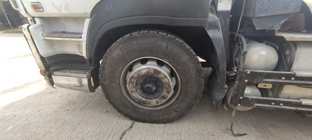 ISUZU GIGA / TRACTOR HEAD / 6WG1 / 6W – SUBIC METRO LANKA